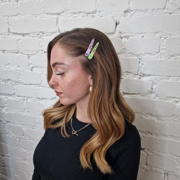 Frisuren mit Haarspangen – entdecke 7 spannende Looks